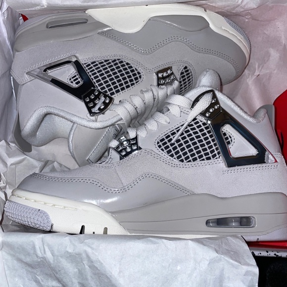 Jordan | Shoes | Jordan 4s Retro Mid Frozen Moments | Poshmark